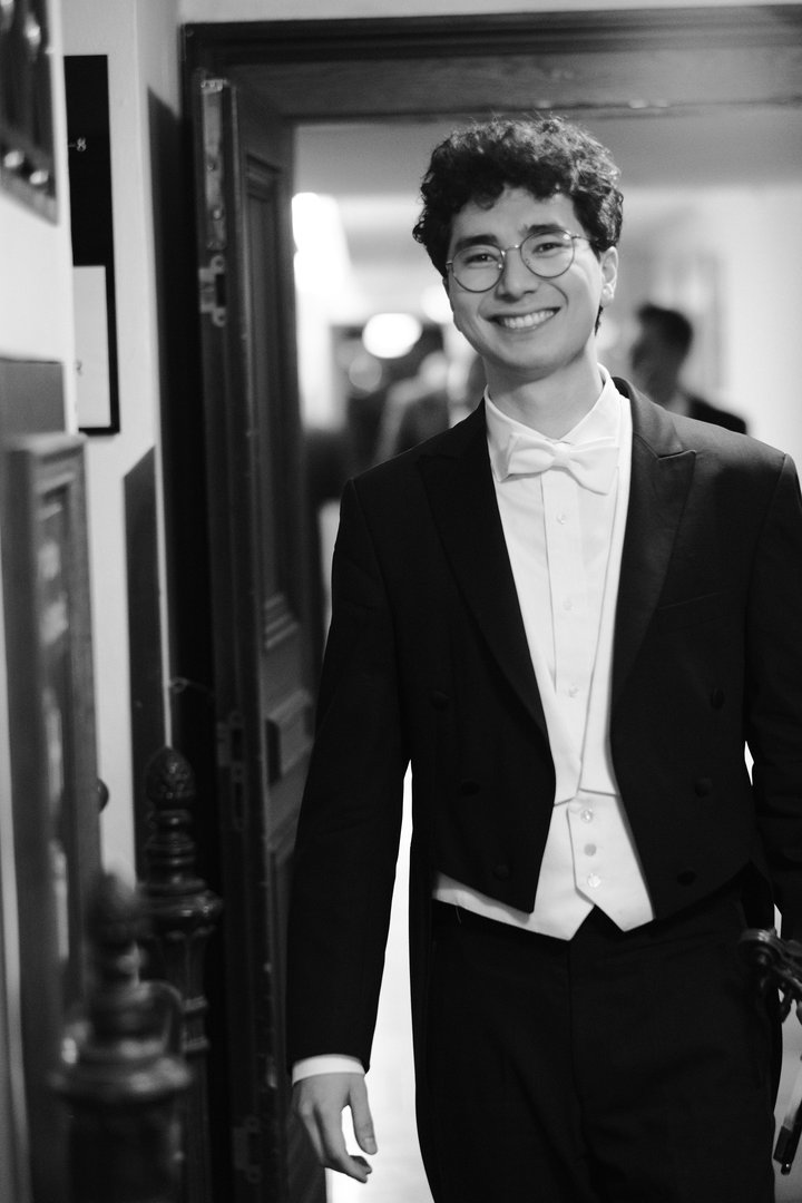 Lucas Takeshi Stratmann - Vienna Philharmonic